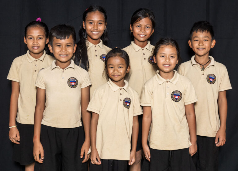The history of our school uniforms - Smiling Gecko